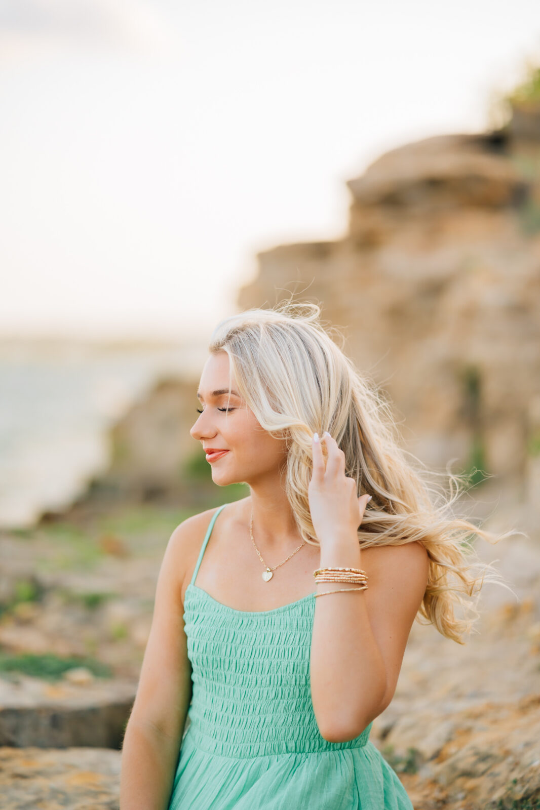 A Coastal Senior Session in Dallas, Texas - adrienneleighphoto.com