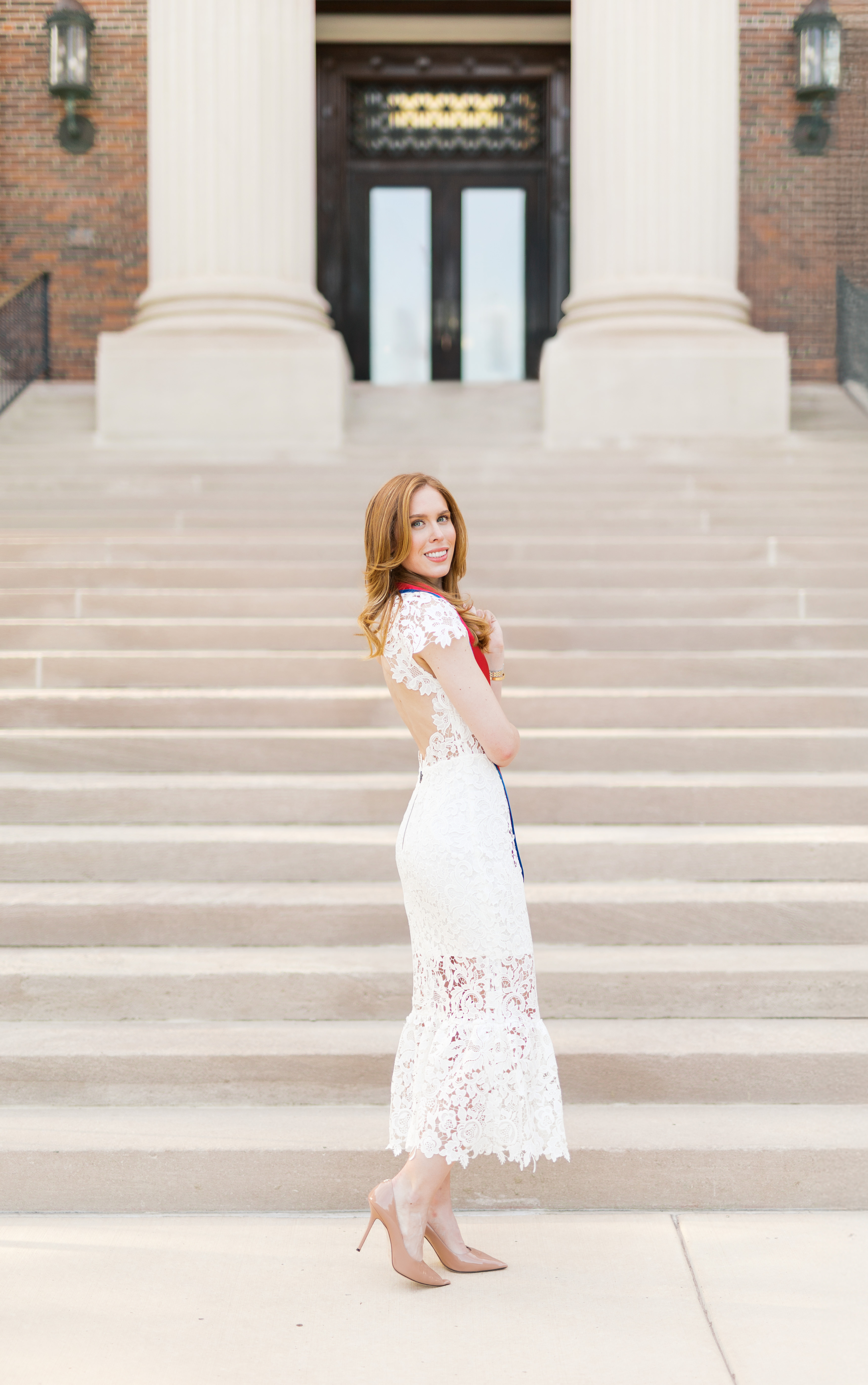 Lilly | SMU Graduation Portraits - adrienneleighphoto.com